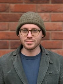 Shadow Chaser | Usborne | Be Curious